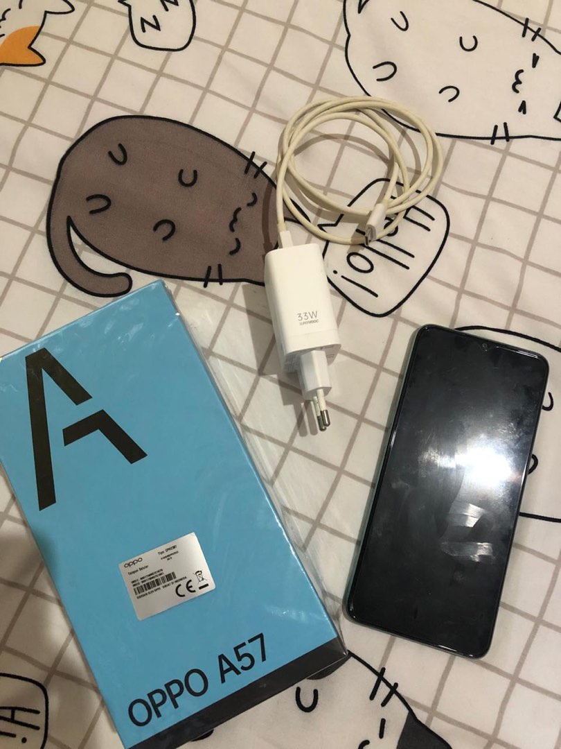 OPPO A57 GLOW DESIGN - RAM 4GB, Telepon Seluler & Tablet, Ponsel ...