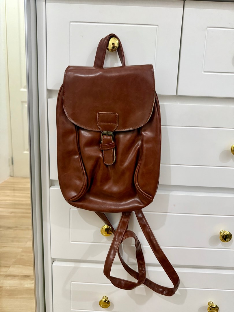 Parisian Small Brown Backpack Bag, Women's Fashion, Bags & Wallets ...