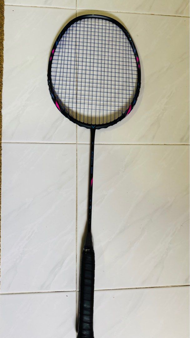 Raket Victor Auraspeed 9000, Sports Equipment, Sports & Games, Racket ...