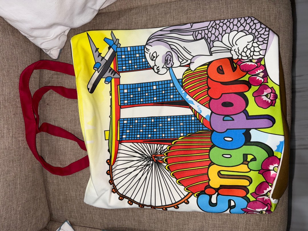 SINGAPORE TOTE BAG, Women's Fashion, Bags & Wallets, Tote Bags on Carousell