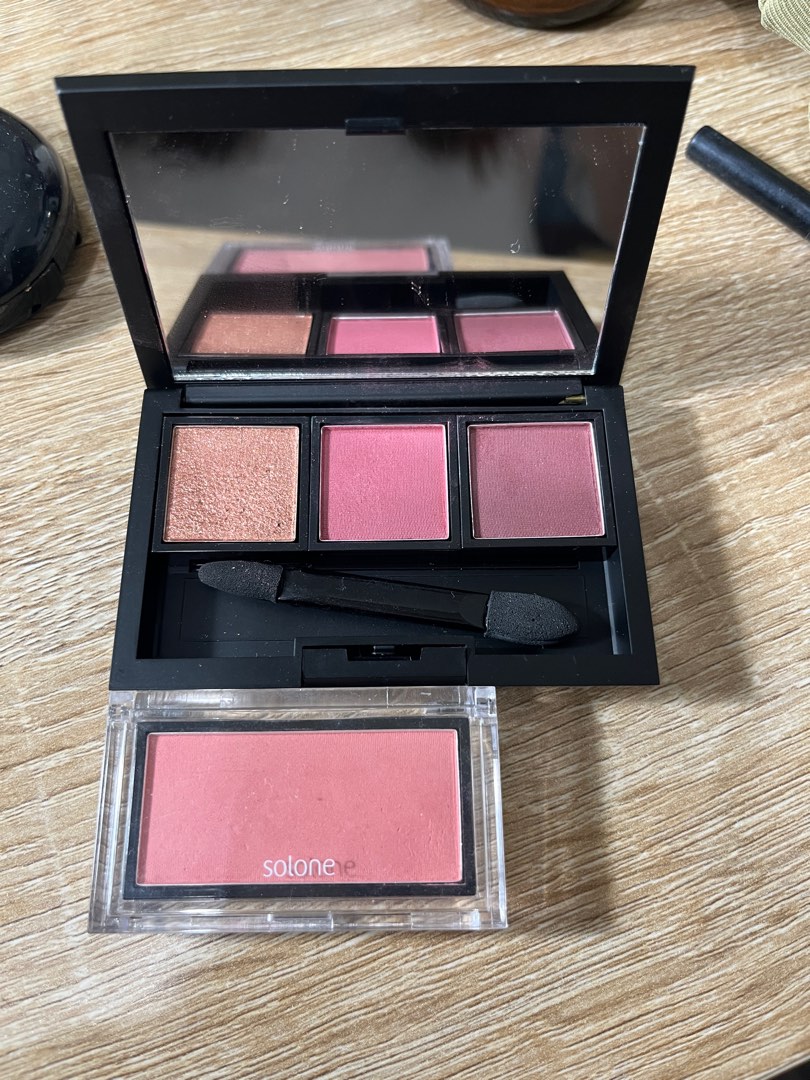 Solone 三色眼影盒 -瑰紫麗粉 No.7194 效期至2026年6月眼妝 彩妝, 香水、美妝、保養, 眼部彩妝、保養在旋轉拍賣