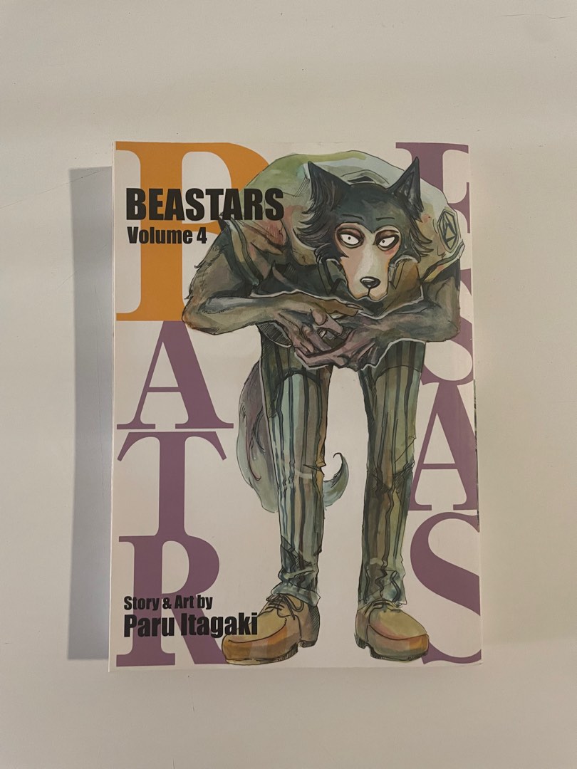 BEASTARS Volume 4 pre loved manga, Hobbies & Toys, Books & Magazines ...