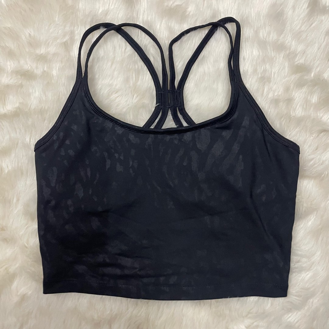 Calvin Klenin Sports Bra Top, Women's Fashion, Activewear on Carousell