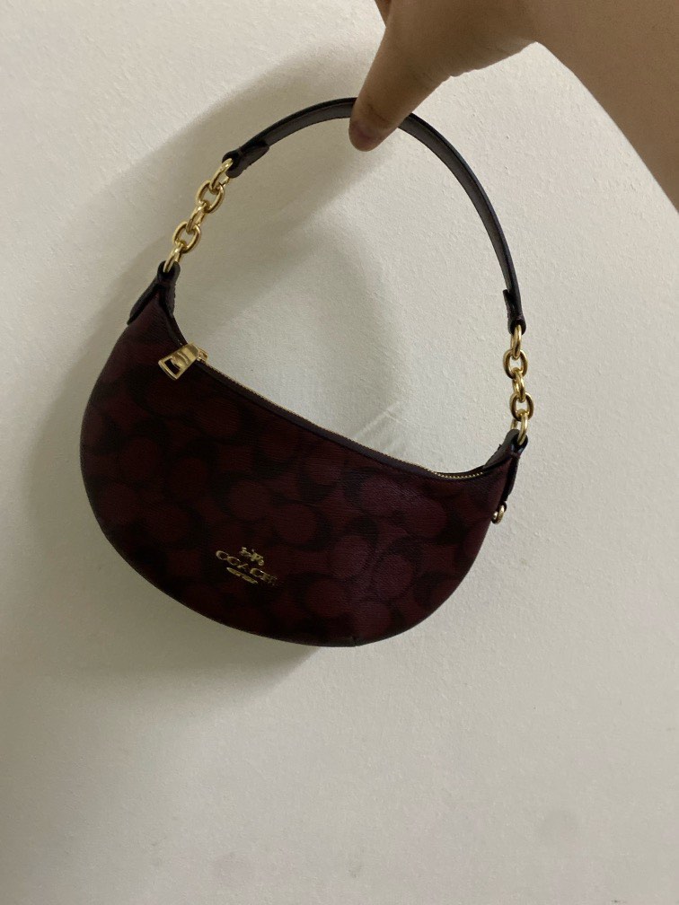 Coach Mini Payton Bag, Women's Fashion, Bags & Wallets, Purses ...