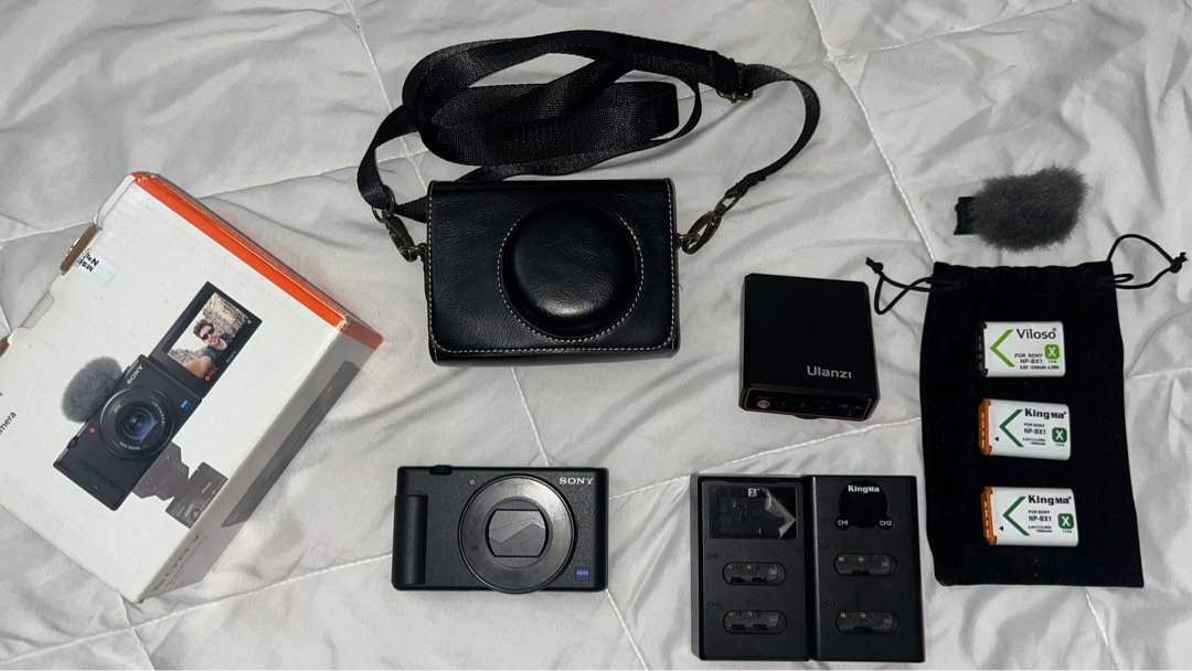 Digital Camera Sony ZV-1, Photography, Cameras on Carousell