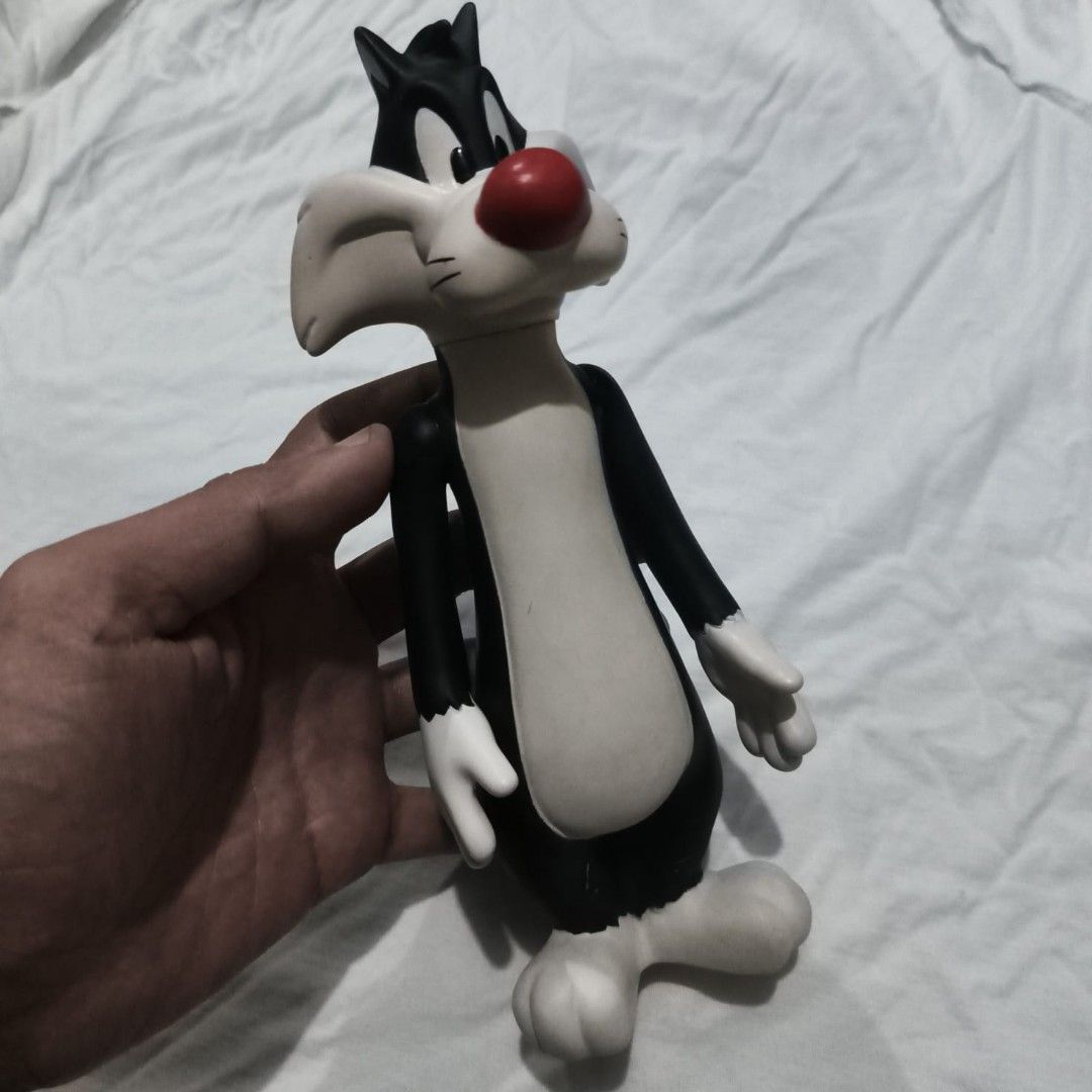 Figure Sylvester The Cat Warner Bros 1995, Barang Yang Dicari di Carousell