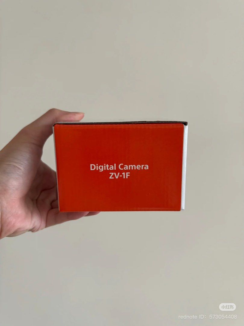 (FOC SD CARD!!) Sony ZV-1F Camera, Photography, Cameras on Carousell