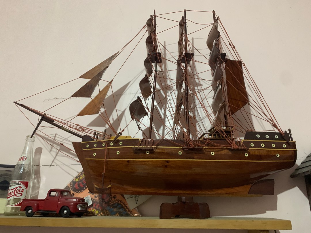 Frigate vintage model ship, Hobbies & Toys, Memorabilia & Collectibles ...