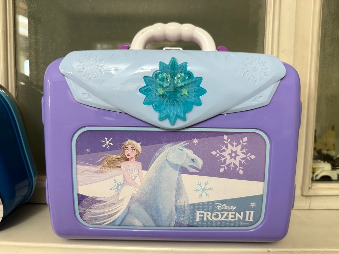 Frozen Kitchen Play Set, Babies & Kids, Infant Playtime on Carousell