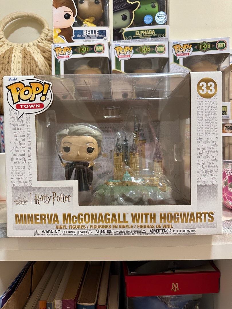 Funko Pop Harry Porter Minerva McGonagall with Hogwarts Town Figure ...