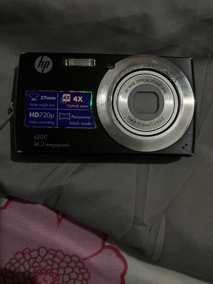 HP S300 Digicam Digital Camera Black, Photography, Cameras on Carousell