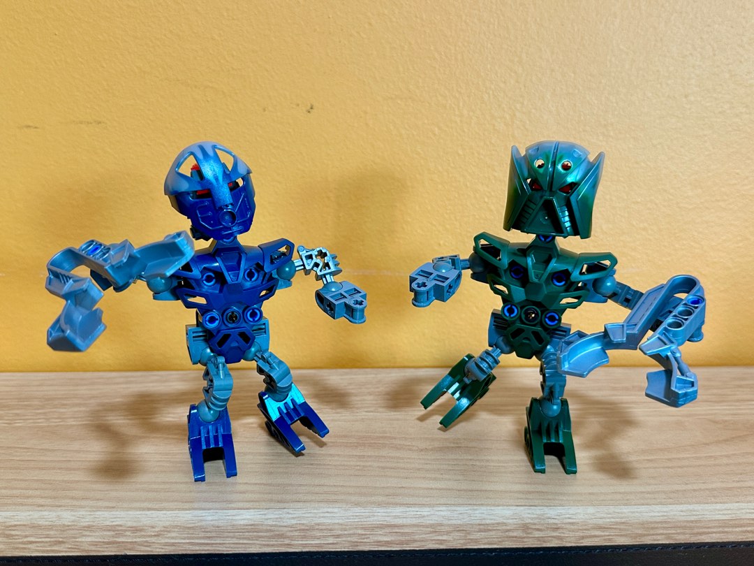 Lego Bionicle Vhisola 8608 & Orkahm 8611, Hobbies & Toys, Toys & Games ...