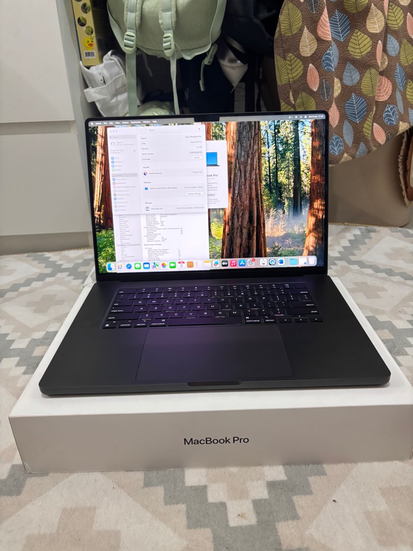 Macbook Pro M3 Pro 16 inch 18/512 GB garansi on 2026, Elektronik ...