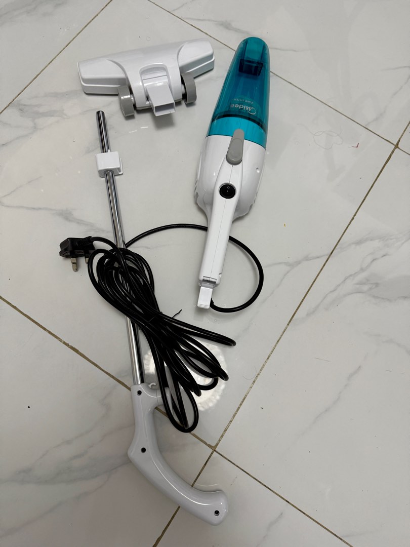 Media Vacuum Cleaner 2 in 1 System, 家庭電器, 吸塵機 ＆ 家居清潔電器 - Carousell