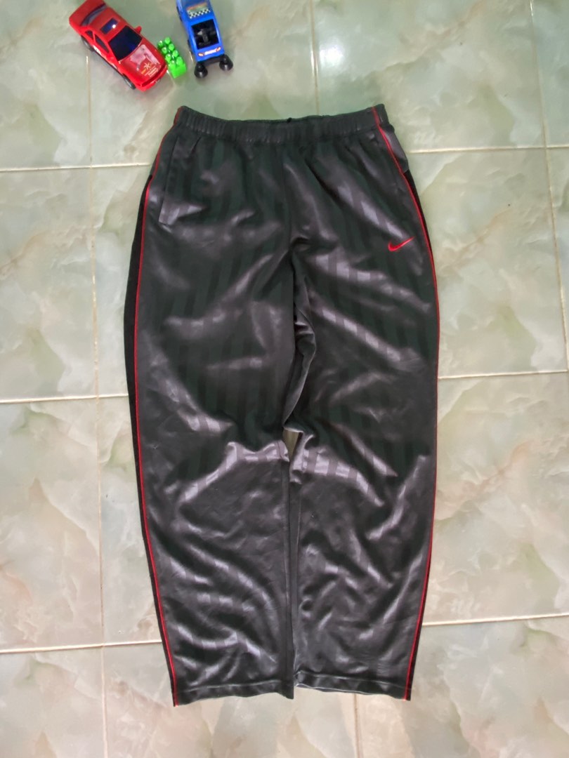Nike Baggy Trackpant seluar sukan, Men's Fashion, Bottoms, Joggers on ...