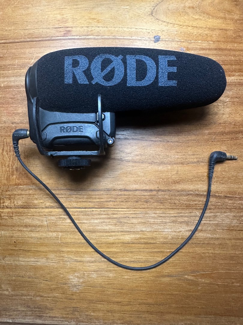 Rode VideoMic Pro+ (Pro Plus) Shotgun Microphone untuk DSLR | Like New ...