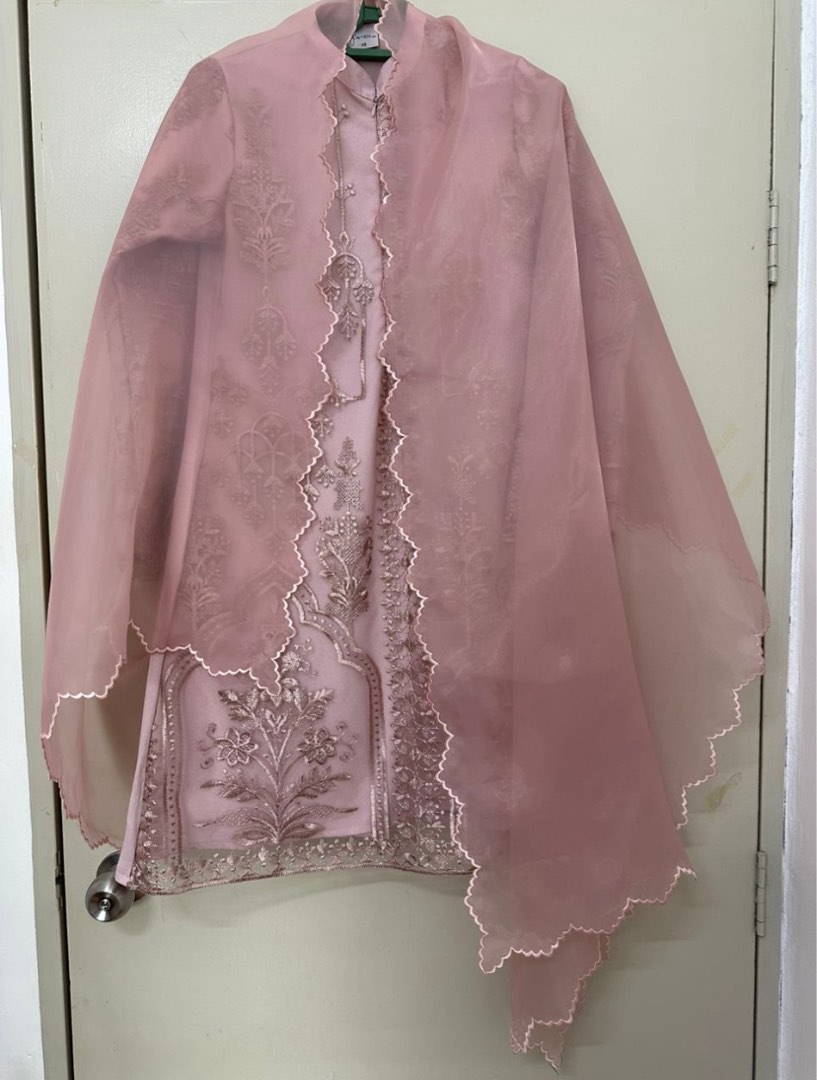 Selendang organza sulam biku 5, Women's Fashion, Muslimah Fashion ...