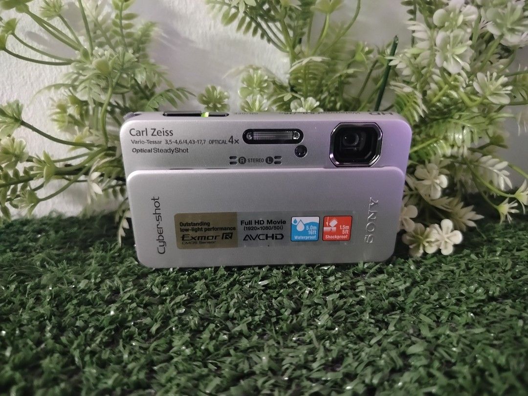 Sony cybershot DSC Tax10, Photography, Cameras on Carousell