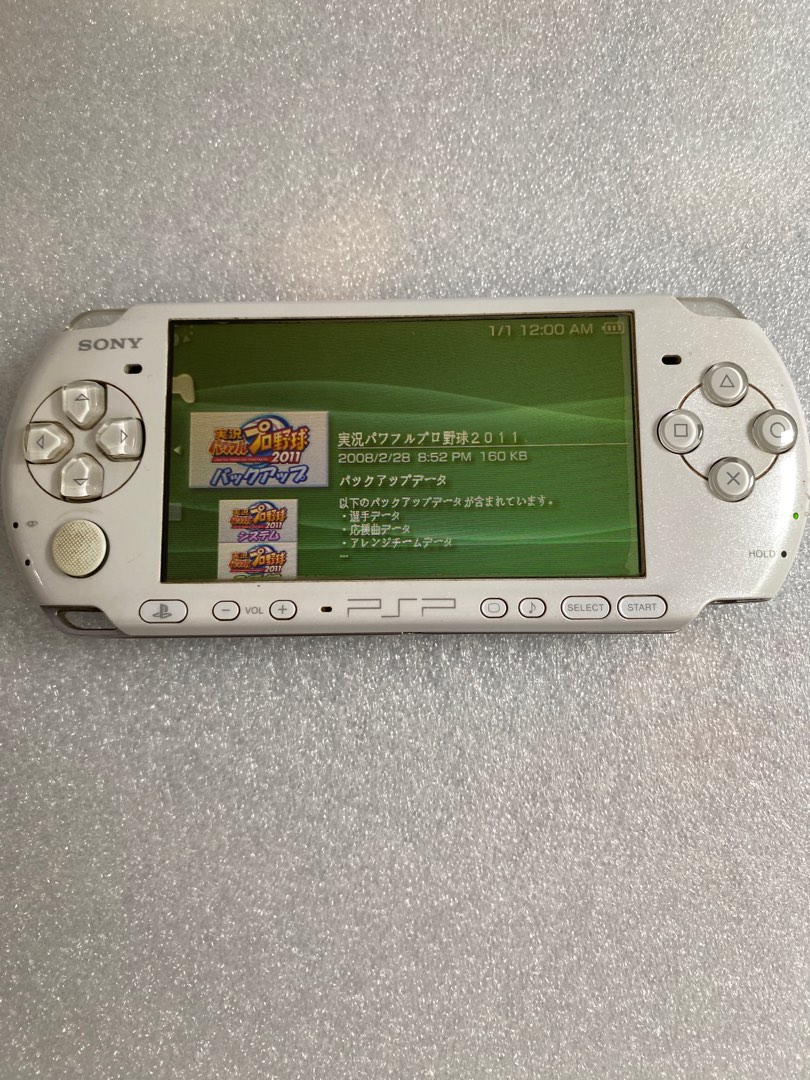 Sony PlayStation Portable PSP 3007 遊戲主機/掌機, 電玩遊戲相關, 電玩主機, PlayStation在旋轉拍賣