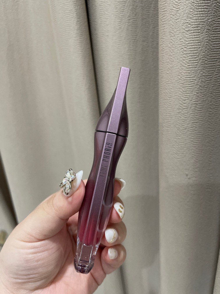 time phoria nebula velvet lip cream shade elara 03, Kesehatan ...