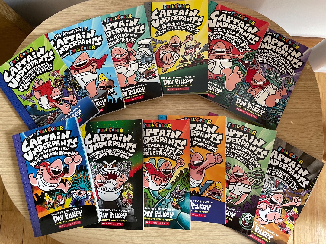 12 Captain Underpants in full color, Hobbies & Toys, Books & Magazines ...