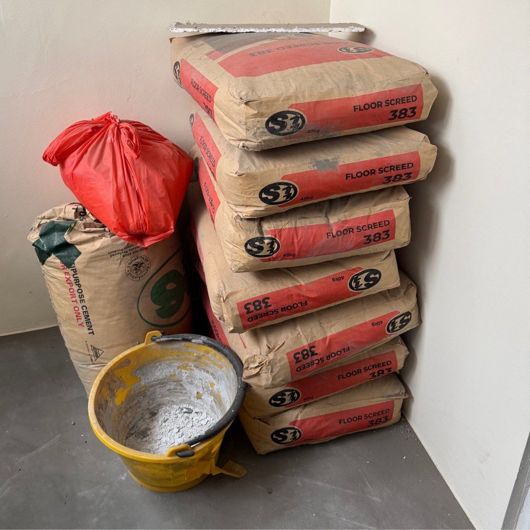S11 Floor Screed 383 40kg, Furniture & Home Living, Home Improvement ...