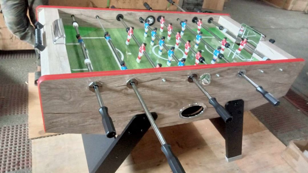 5FT MODERN SOCCER TABLE, Sports Equipment, Other Sports Equipment and ...