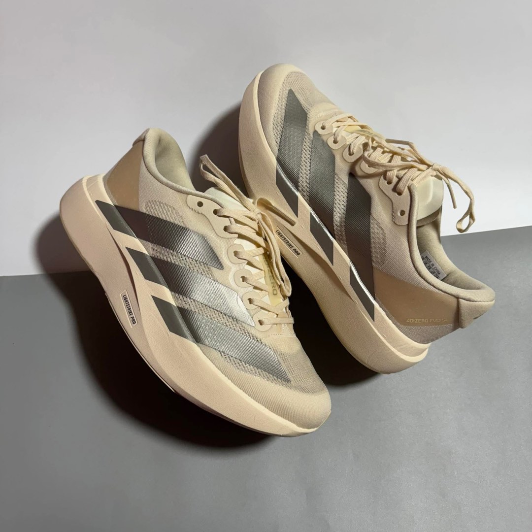 Adidas EVO SL, Women's Fashion, Footwear, Sneakers on Carousell