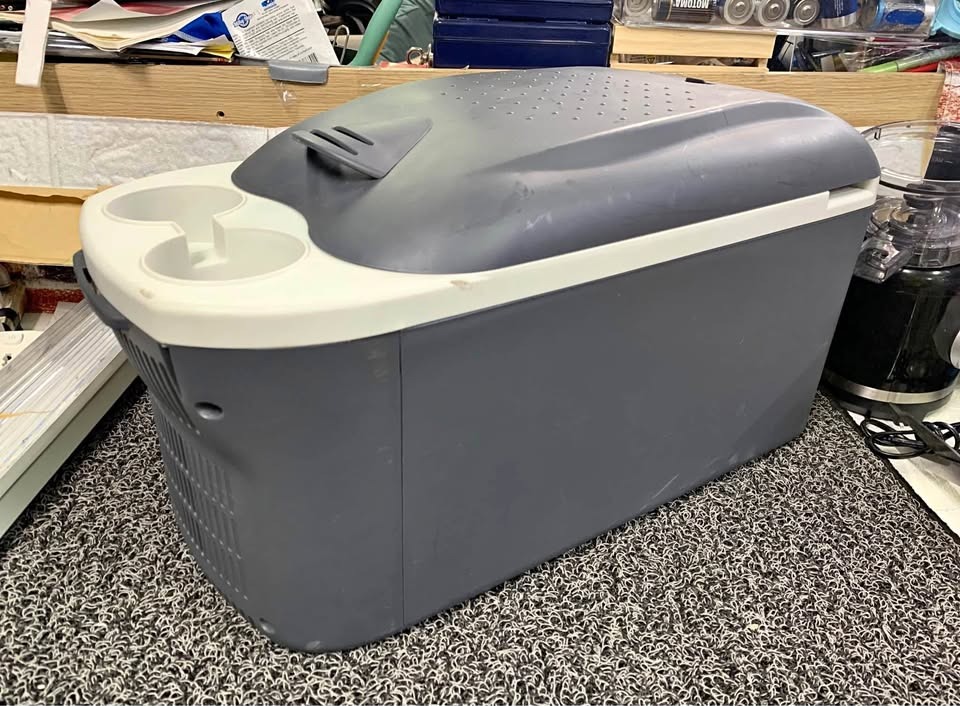 ANKO Portable Thermoelectric Car Cooler & Warmer Chest, Everything Else ...