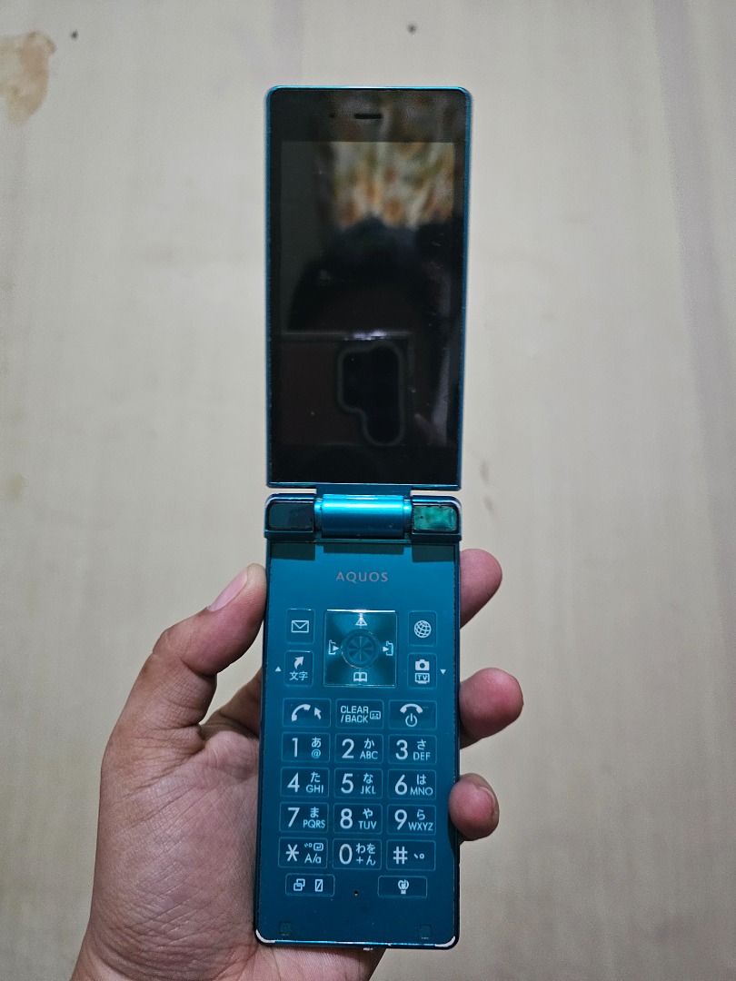 Aquos Japanese Flip Phones, Mobile Phones & Gadgets, Mobile Phones ...