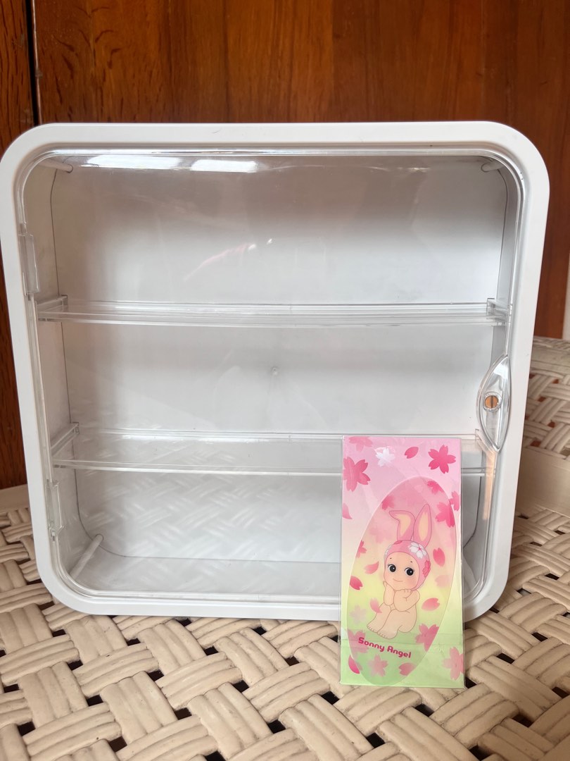 arcylic display case & hanami bookmark, Hobbies & Toys, Toys & Games on ...