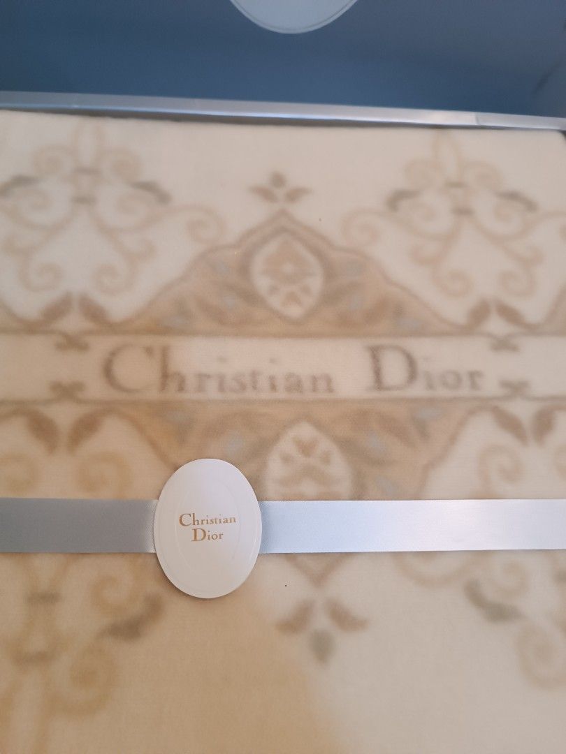 Christian Dior sheet vintage, Furniture & Home Living, Bedding & Towels ...