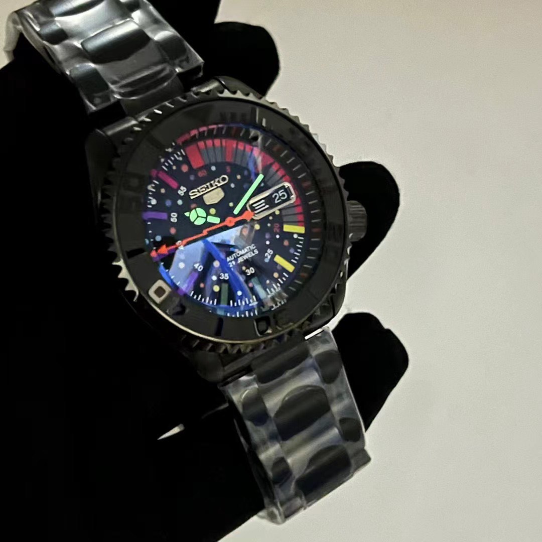 Custom Seiko mod rainbow dial automatic watch, Men's Fashion, Watches ...