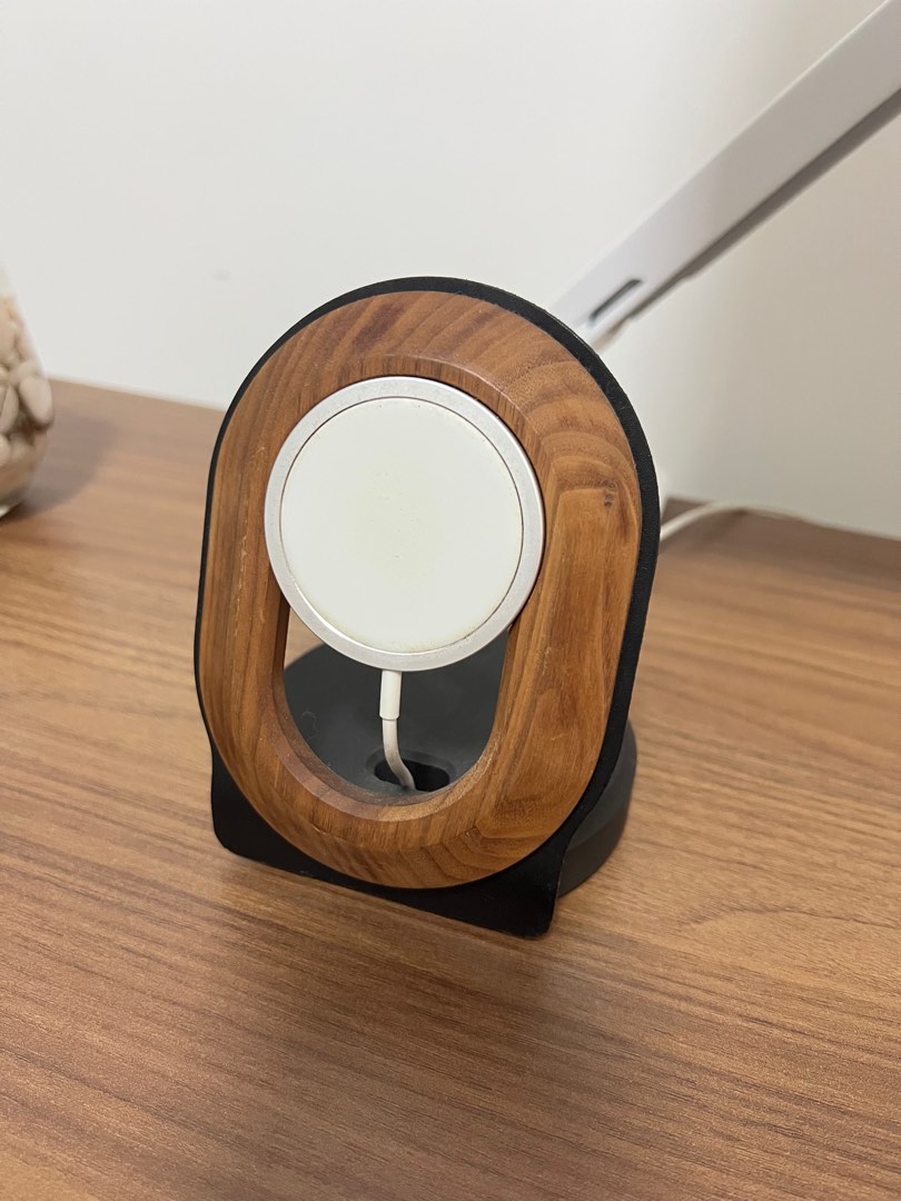 Grovemade Wood MagSafe Stand, Mobile Phones & Gadgets, Mobile & Gadget ...