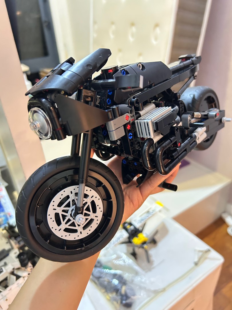 [Hot] Technic Batman - BATCYCLE Suit 42155, Collection Motorbike Toy ...