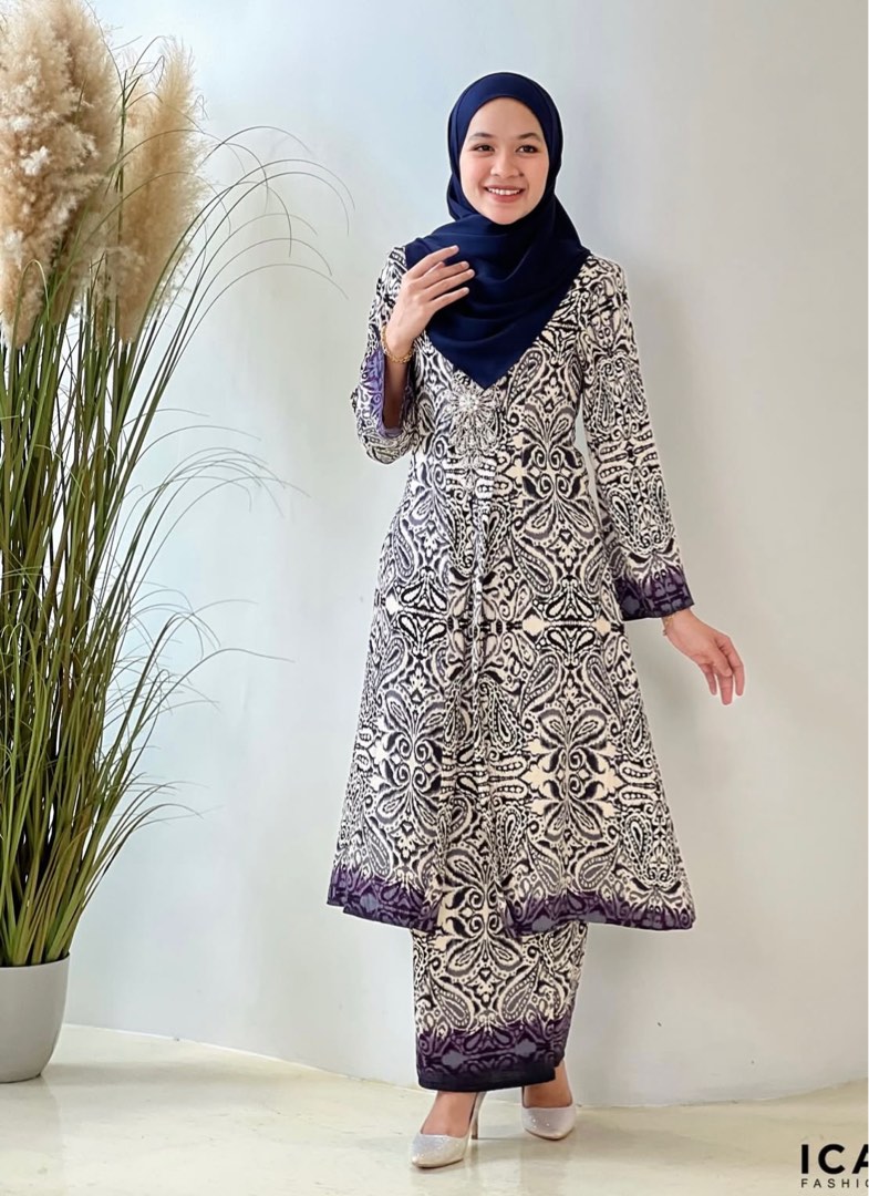 Icahfa kaklong kebaya, Women's Fashion, Muslimah Fashion, Baju Kurung ...