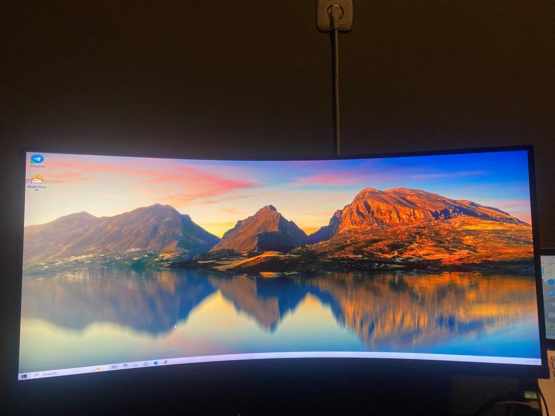 Monitor gaming curved merk koorui, Elektronik, TV & Perlengkapan ...