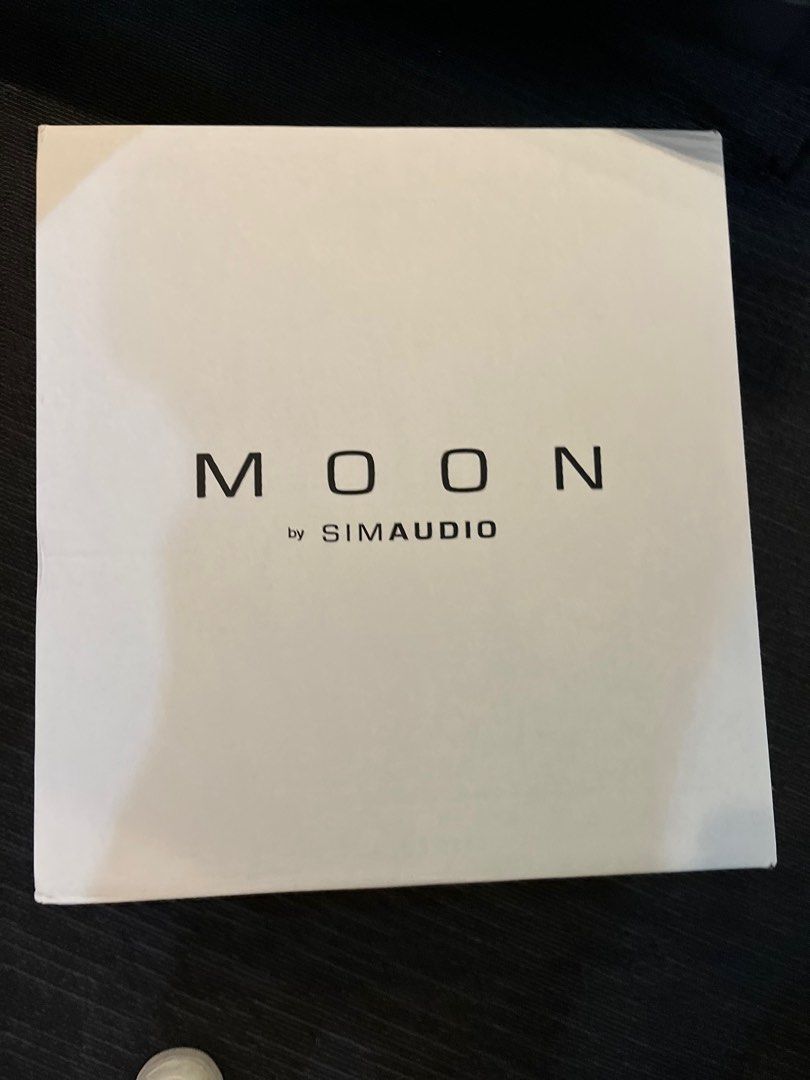 Moon by Sims Audio Pre-amplifier with external Power Supply (Made in ...