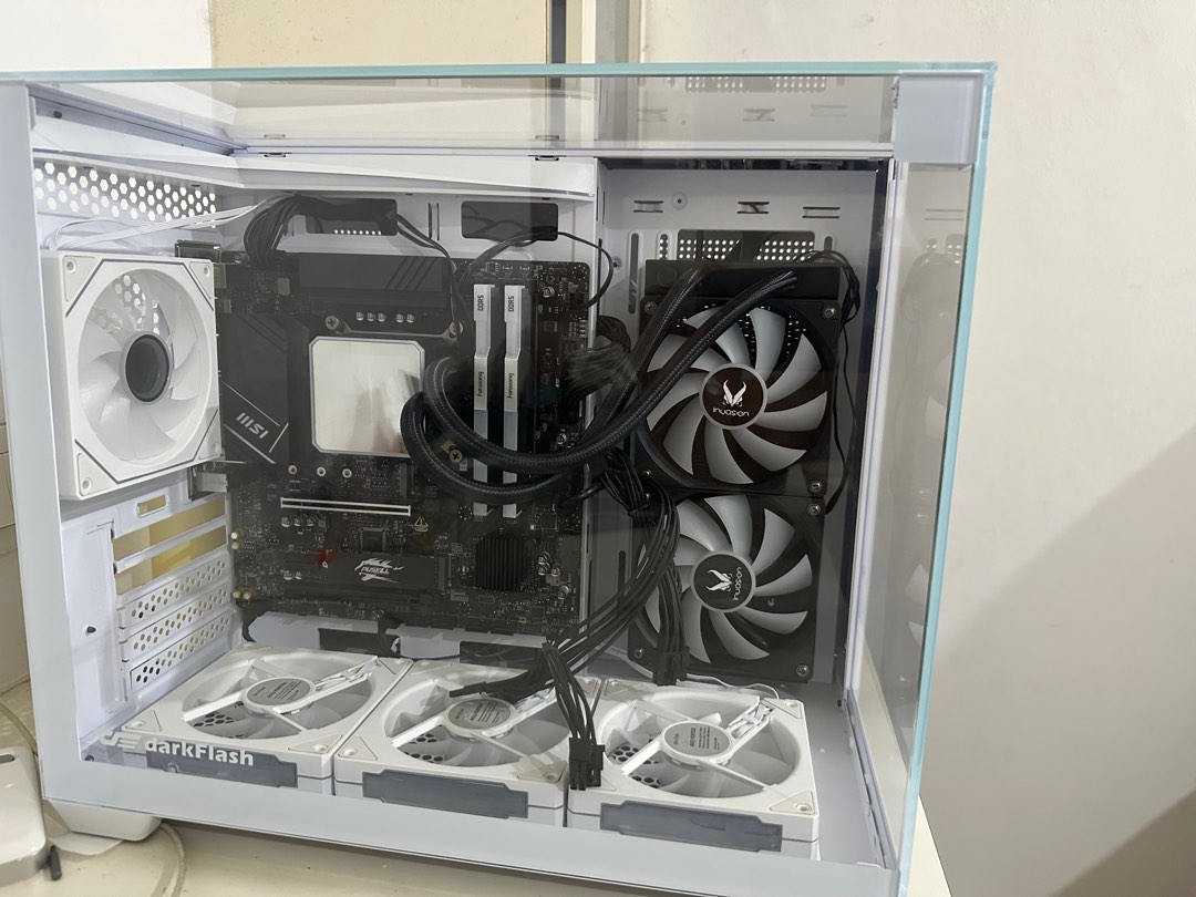 Pc gaming ( no gpu , new build last month ), Computers & Tech, Desktops ...