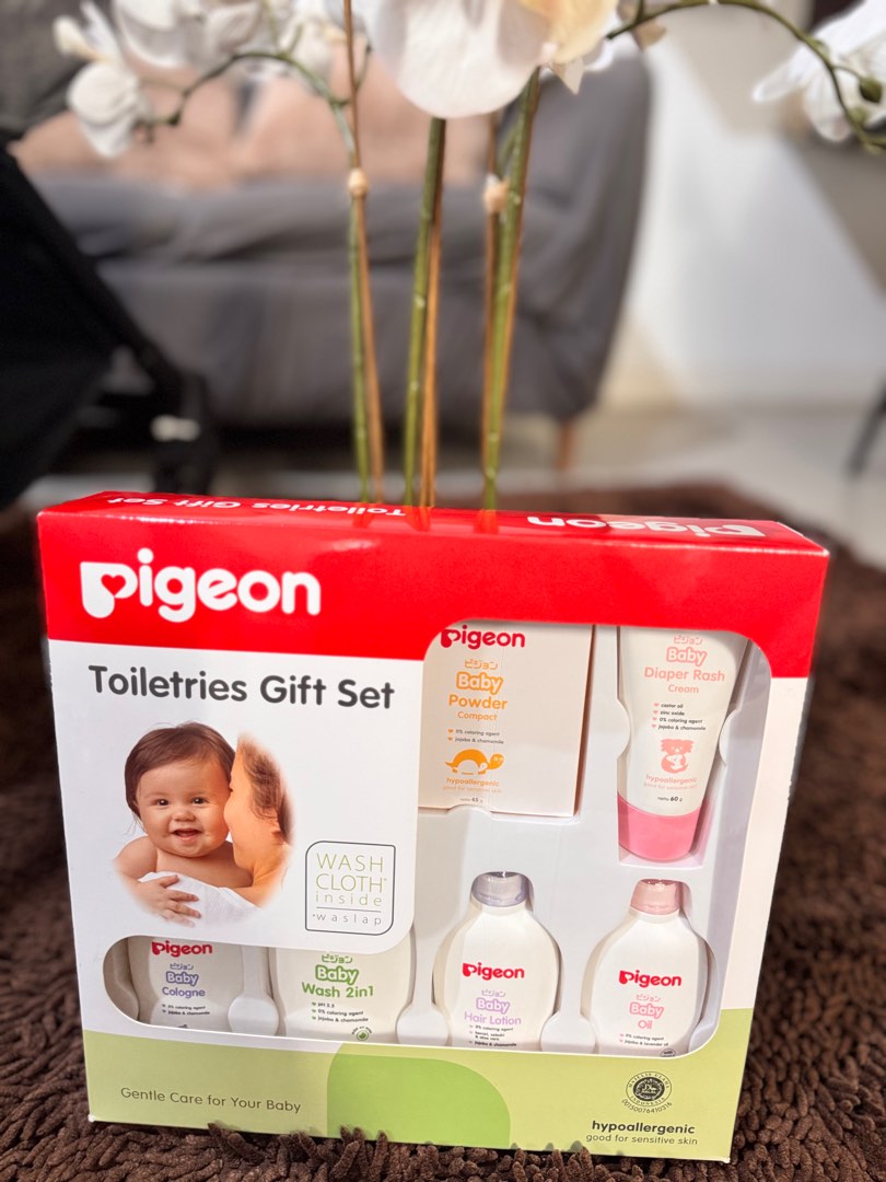 PIGEON Toiletries Gift Set | Paket Perlengkapan Mandi Bayi, Bayi & Anak ...