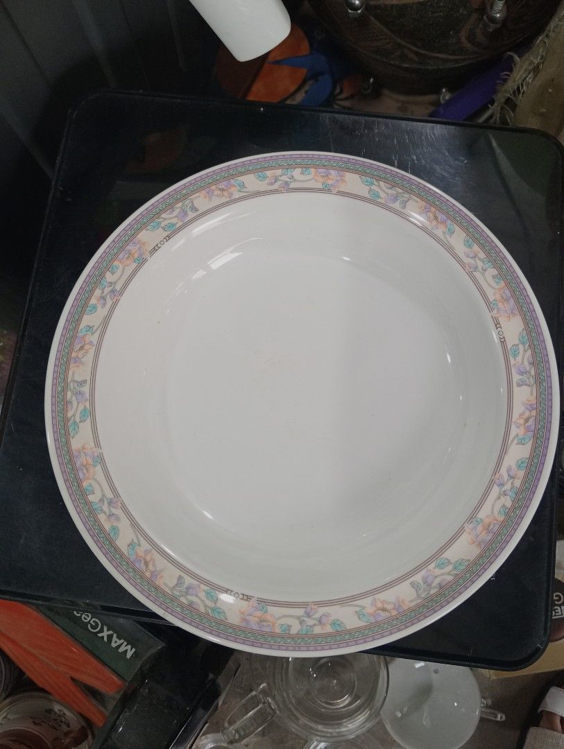 Piring Cantik melamin, Kitchen & Appliances di Carousell