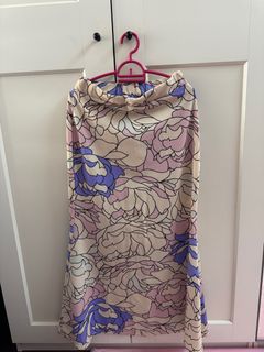 Skirt Corak Batik Pastel, Women's Fashion, Bottoms, Skirts on Carousell