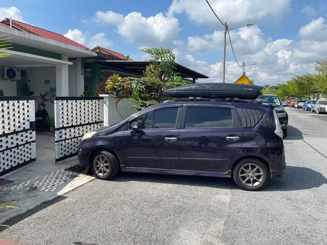 taka md-490b roof box, Auto Accessories on Carousell