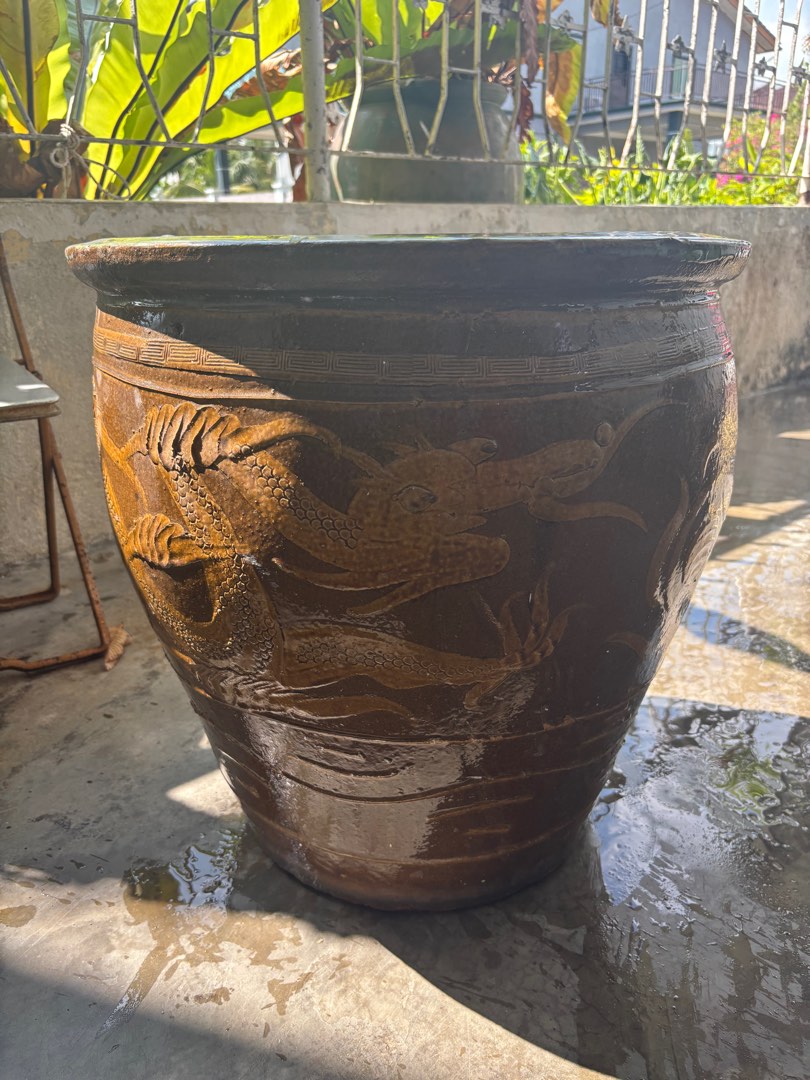 Tempayan naga, Hobbies & Toys, Collectibles & Memorabilia, Vintage ...