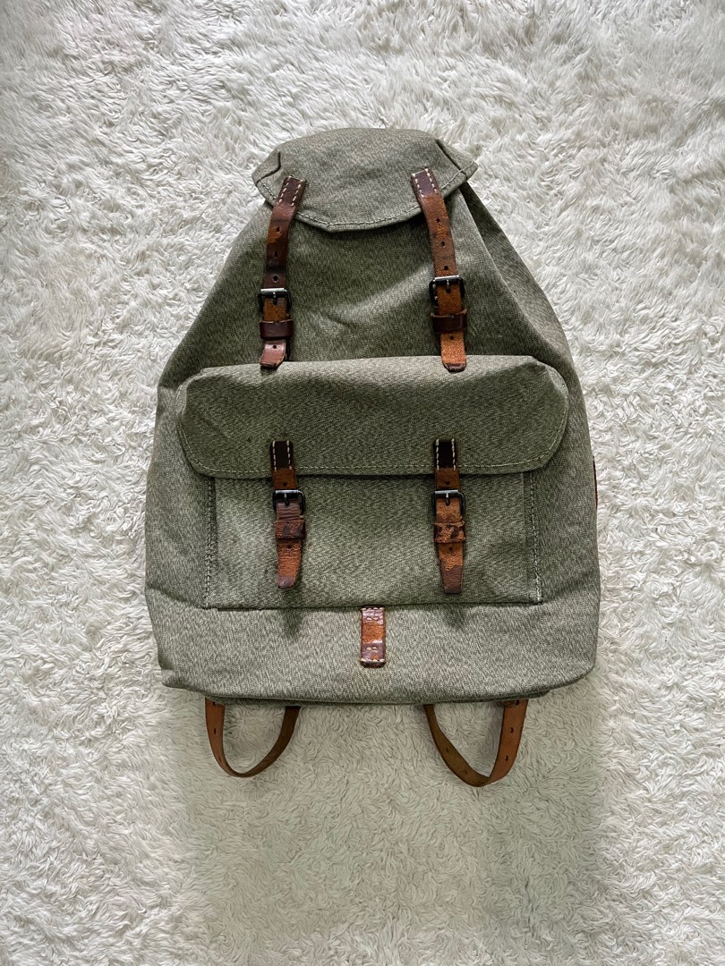 Vintage 1950s Post WW2 Salt & Pepper Swiss Army Mountain Force Bagpack ...