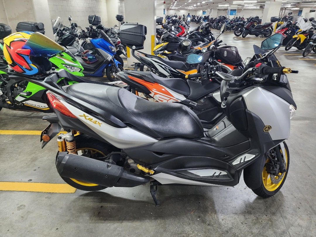 Yamaha XMAX V1 2021, Motorbikes on Carousell