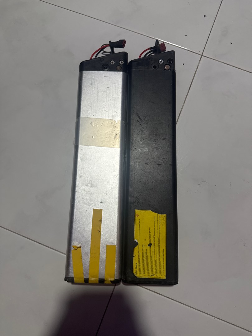 36v10ah zebra ebike battery x2 both healthy, Sports Equipment, PMDs, E ...
