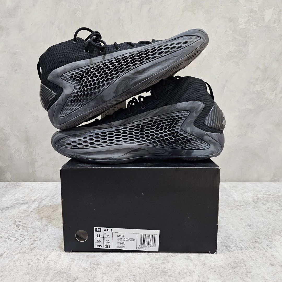 [全新] US11.5 Adidas AE 1 “Carbon 黑灰渲染” IG6668, 他的時尚, 鞋類, 運動鞋、球鞋在旋轉拍賣