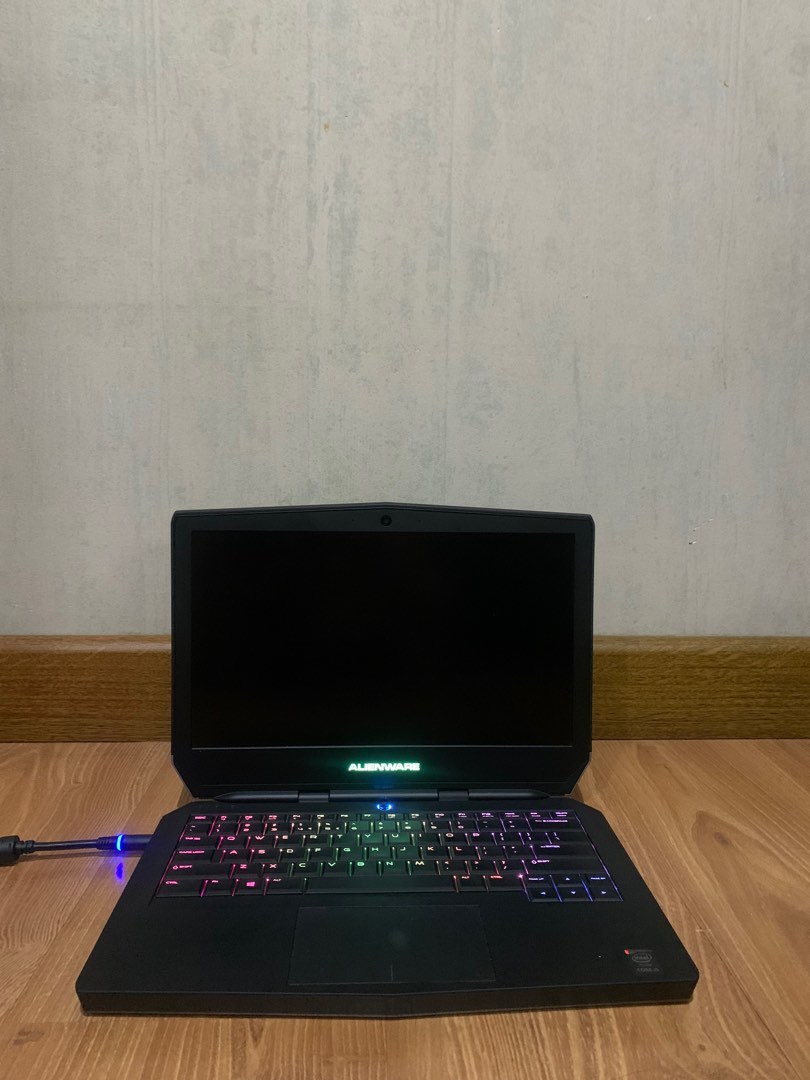 ALIENWARE i5 laptop gaming RGB elegan color alien komputer AI ...
