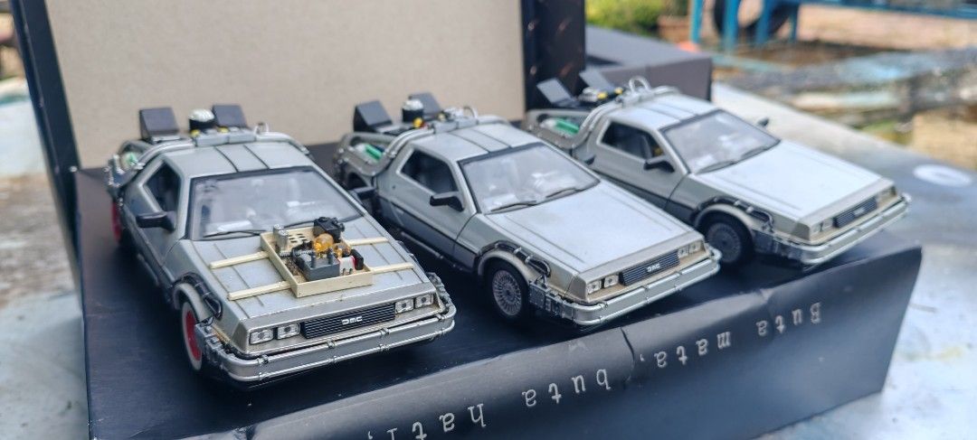 Back to the future cars, Hobbies & Toys, Toys & Games on Carousell